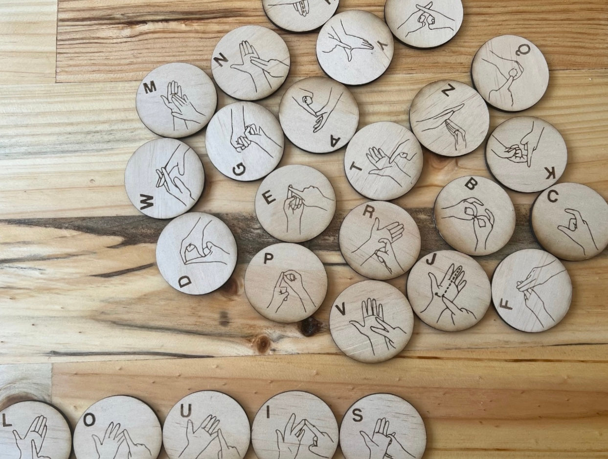 A-Z Auslan (Sign Language) Wooden Discs – Little Handmade